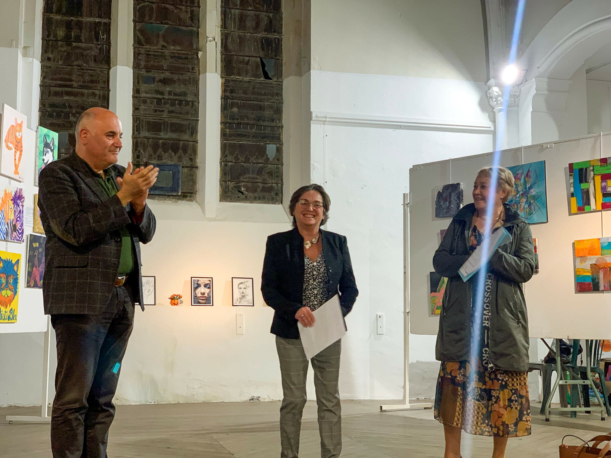 Comment l'art-thérapie inspire le courage et démystifie les troubles ...