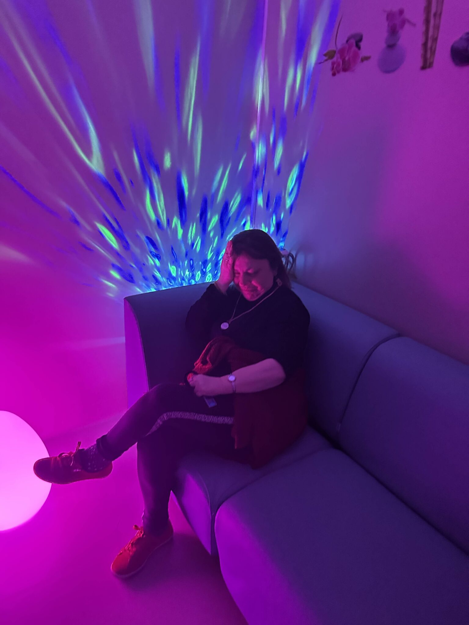 Le Snoezelen : une approche multisensorielle au cœur des pratiques de l ...